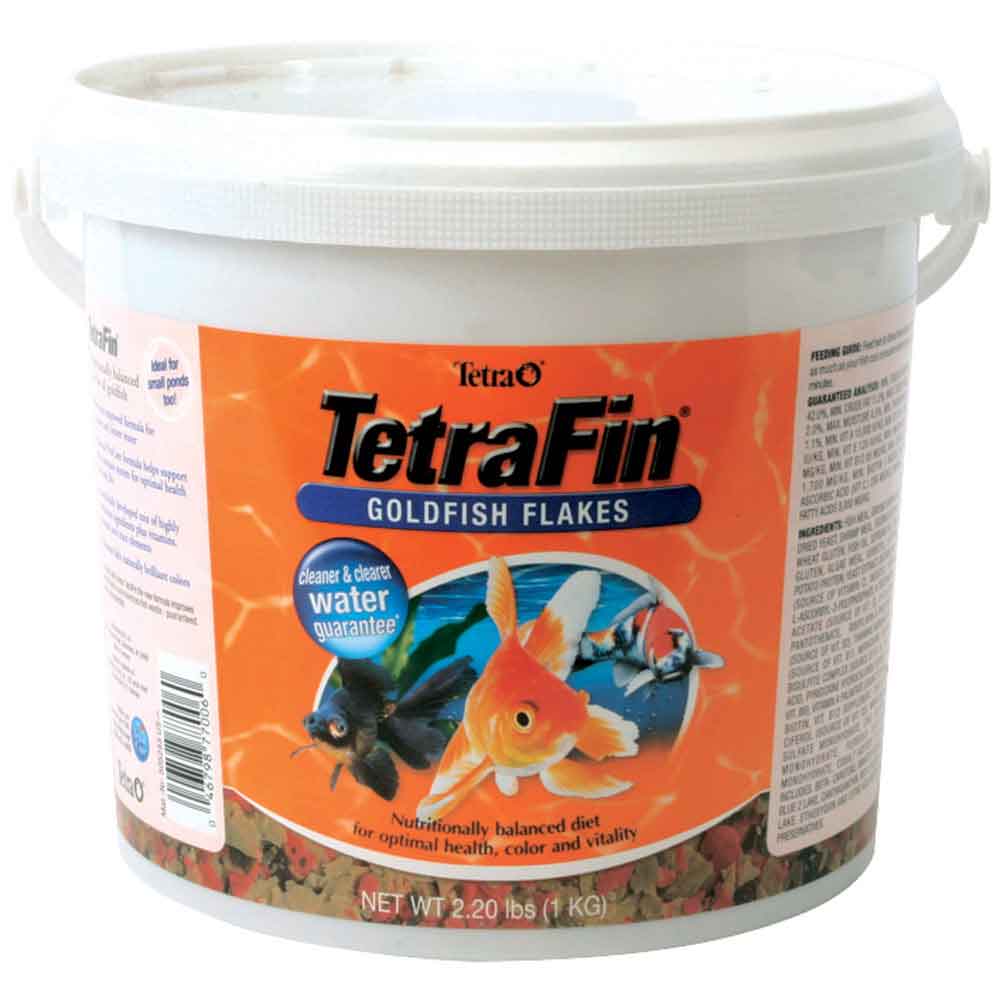 TetraFin Goldfish Flakes - 2.20 lb. | That Fish Place